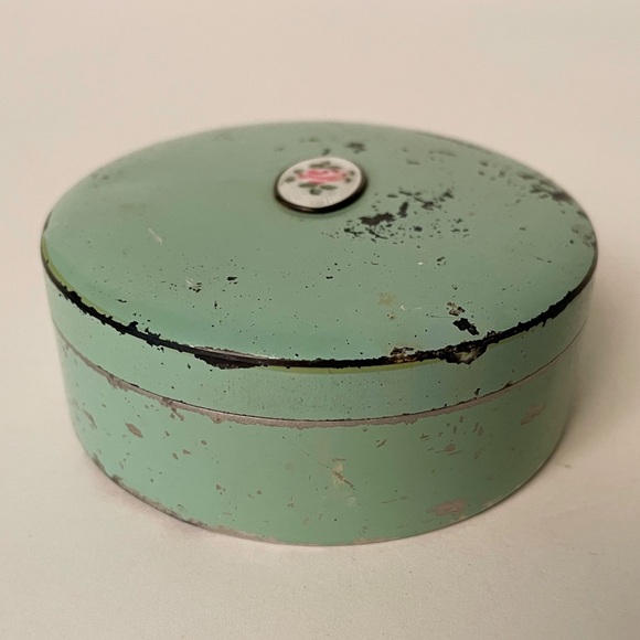 Makeup | Vintage Green Enameled Face Powdervanity Jar Container | Poshmark
